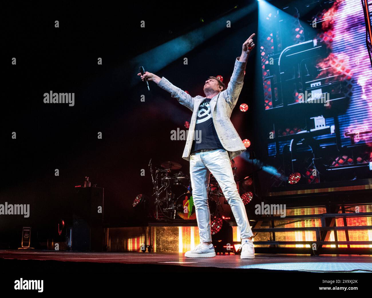 Lead vocalist Simon Le Bon of British band Duran Duran playing live at ...