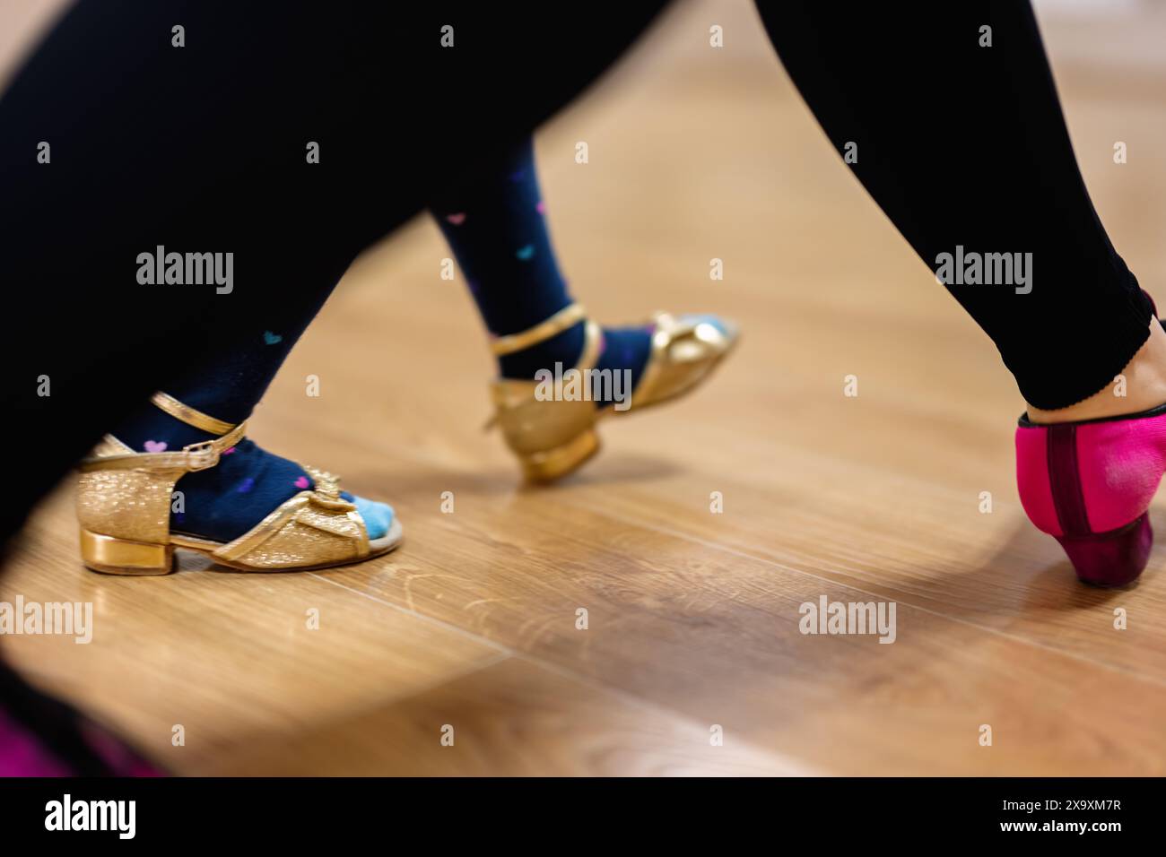 Tap dance hi-res stock photography and images - Alamy