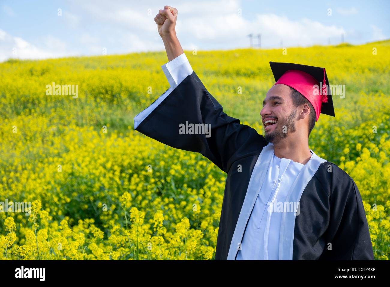 Portrait man wearing graduation cap hi-res stock photography and images ...