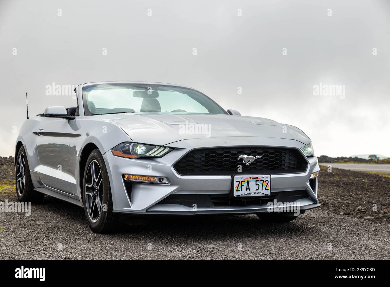 Ford mustang convertible hi-res stock photography and images - Alamy