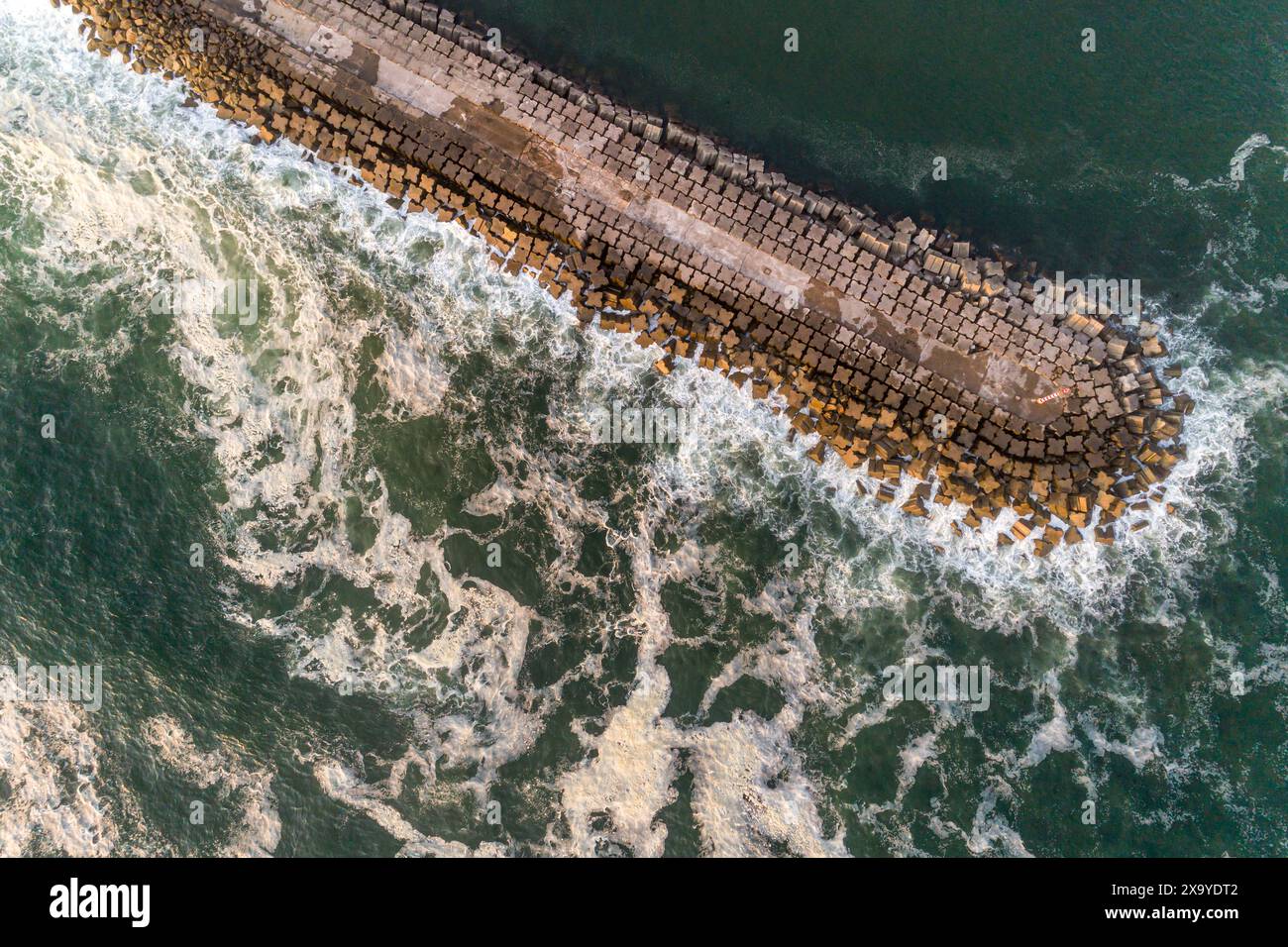 Aerial shot turquoise ocean breaking hi-res stock photography and ...