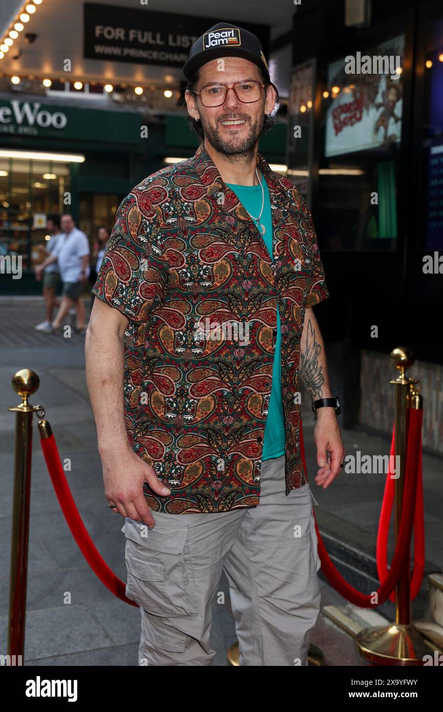 Joey charles hi-res stock photography and images - Alamy
