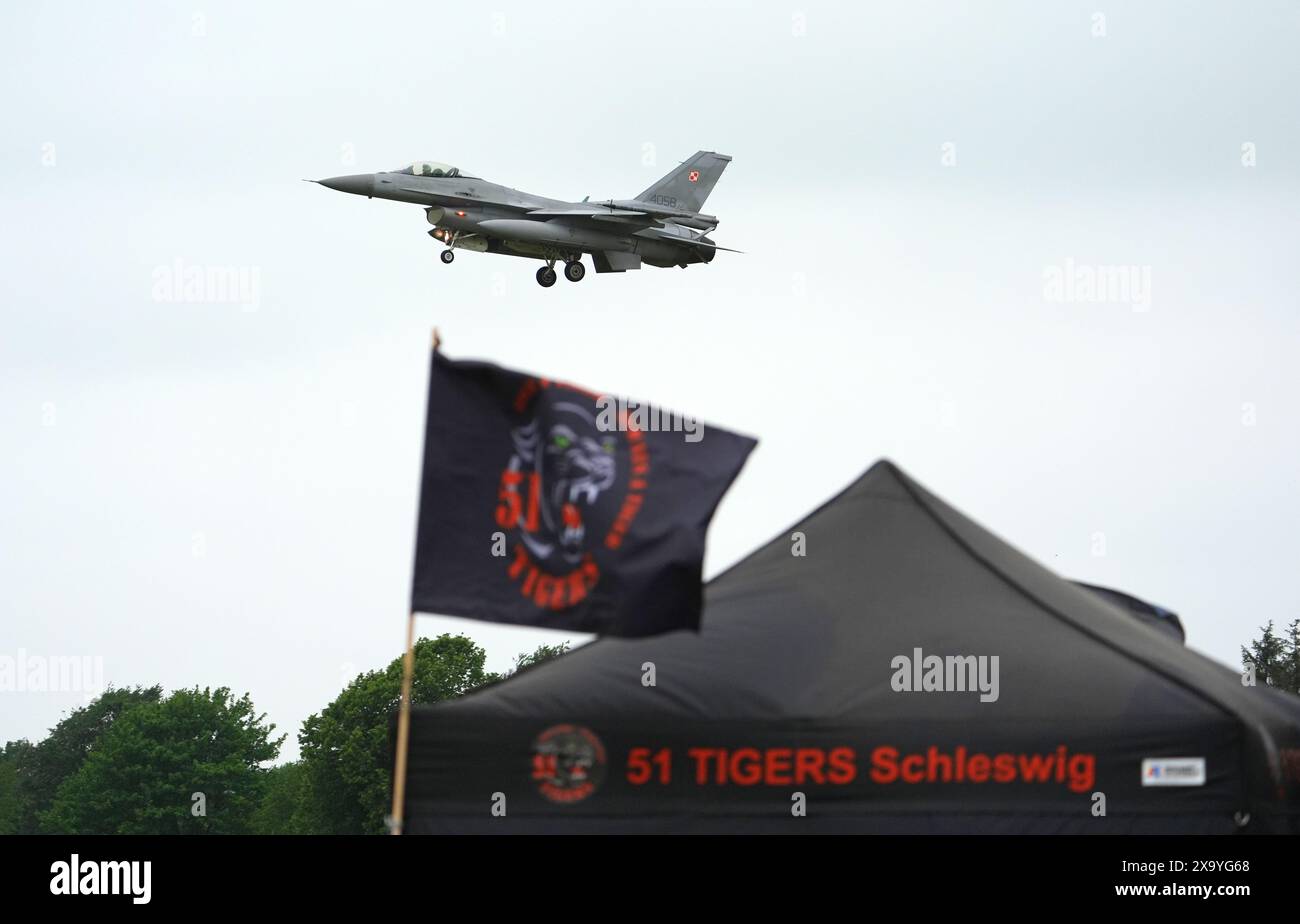 Jagel, Germany. 03rd June, 2024. A Polish F-16 fighter jet lands on the ...