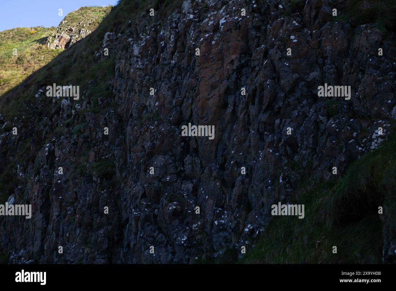 Dramatic rocky cliff face hi-res stock photography and images - Alamy