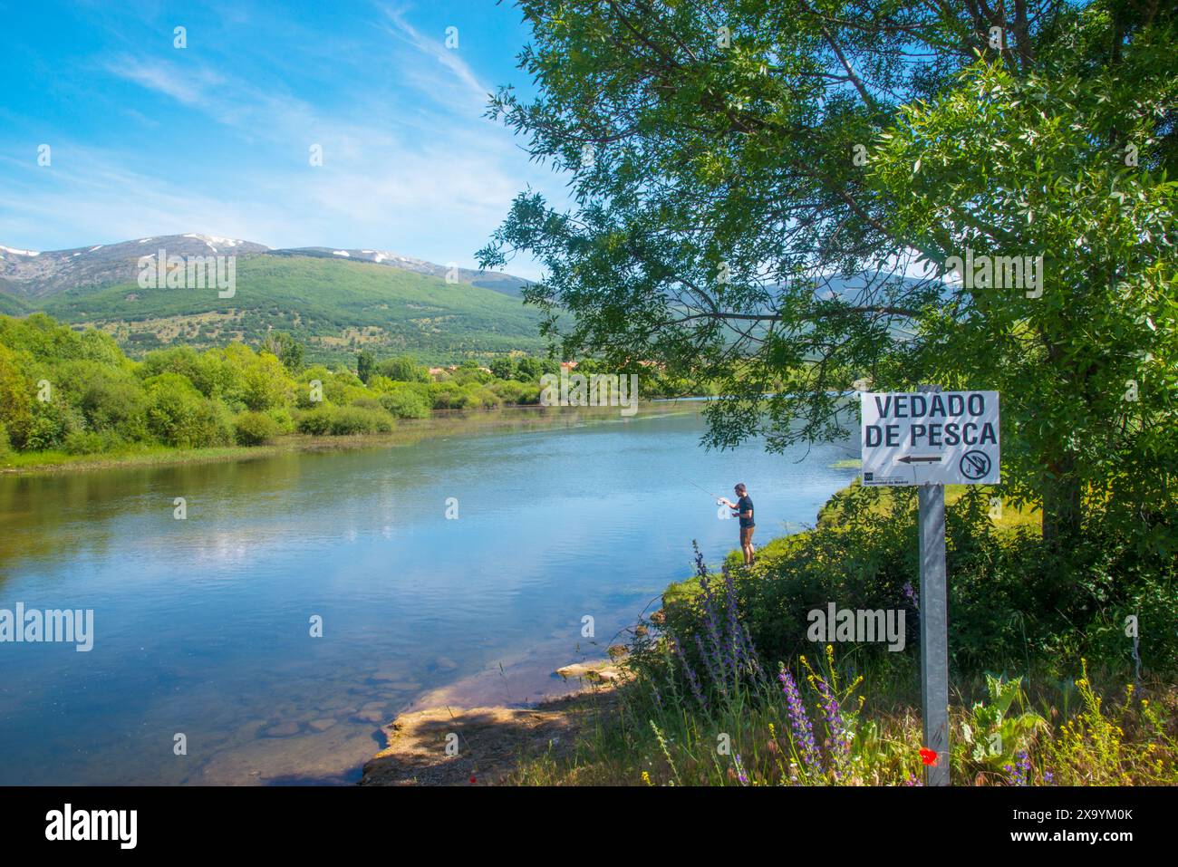 Valle de pesca hi-res stock photography and images - Alamy