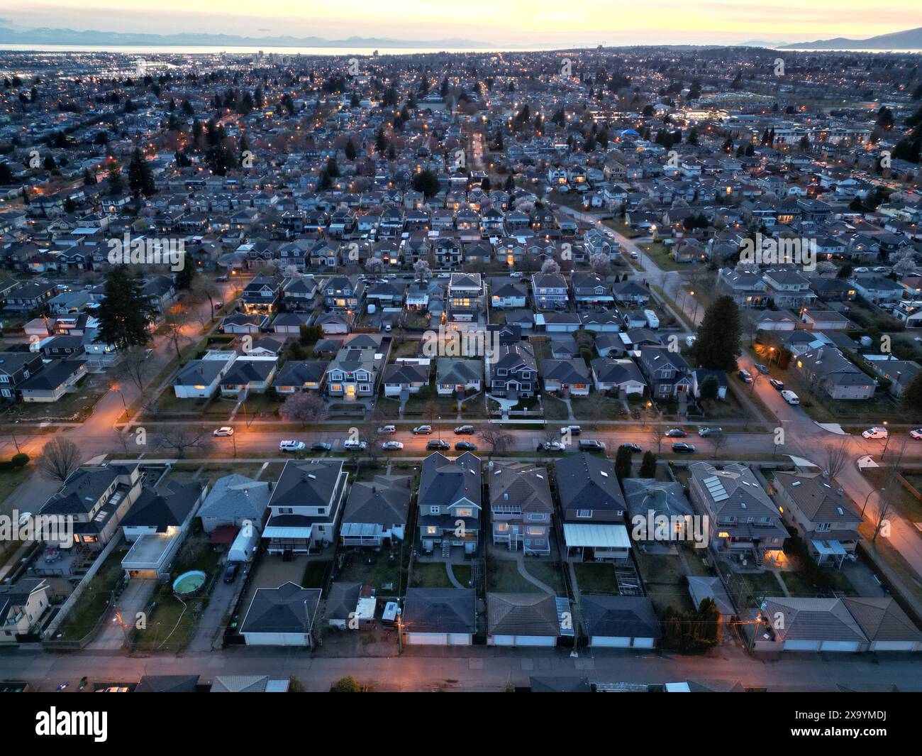 Seattle neighborhood residential hi-res stock photography and images ...