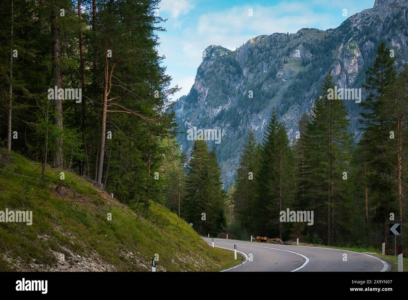 A rural pathway in South Tyrol, Italy Stock Photo - Alamy