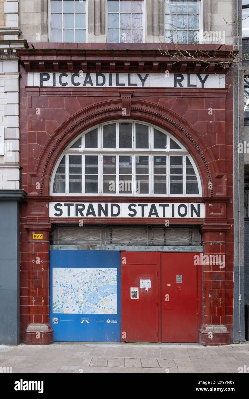 A Strand Station building at Piccadilly, London, UK Stock Photo - Alamy