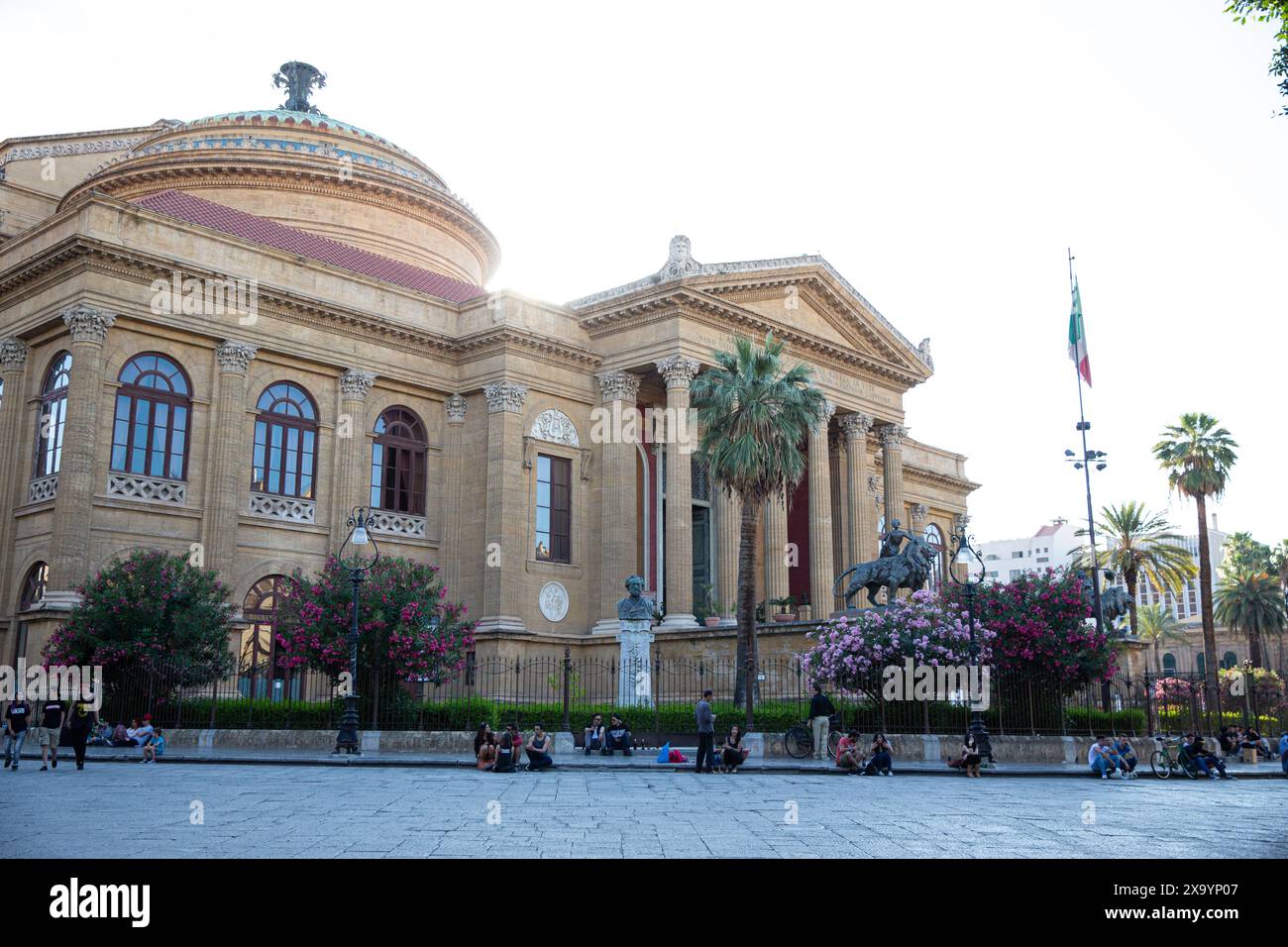 Teatro Massimo Vittorio Emanuele, Opera House, Palermo, Sicily Stock ...