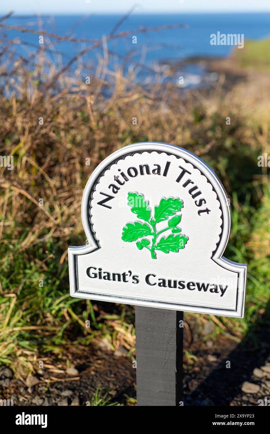 Giant's Causeway National Trust Sign Stock Photo - Alamy
