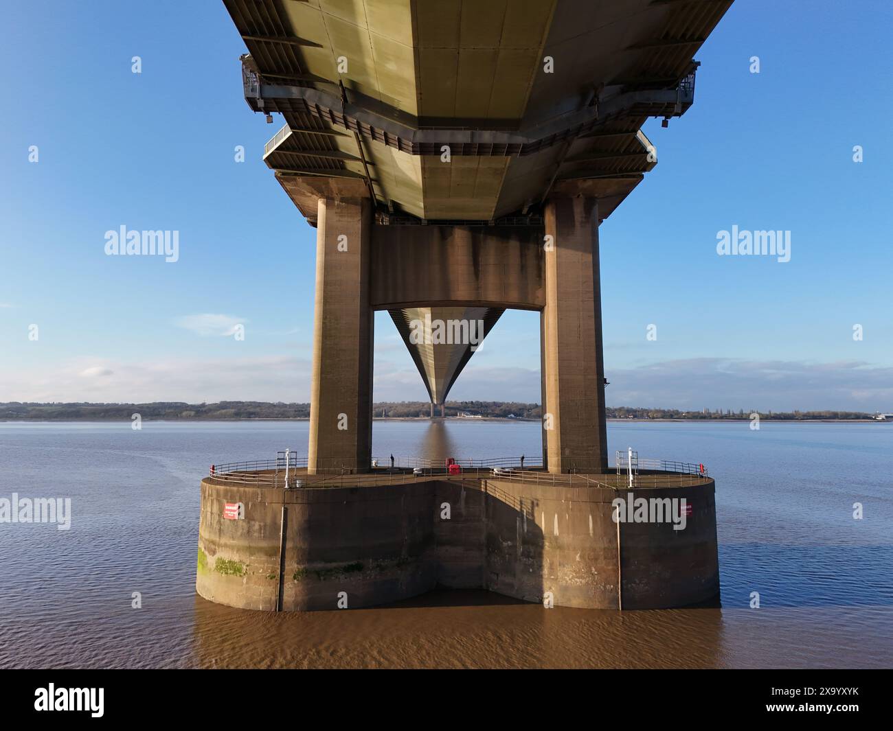The iconic Humber Bridge under a blue, cloudy sky Stock Photo - Alamy