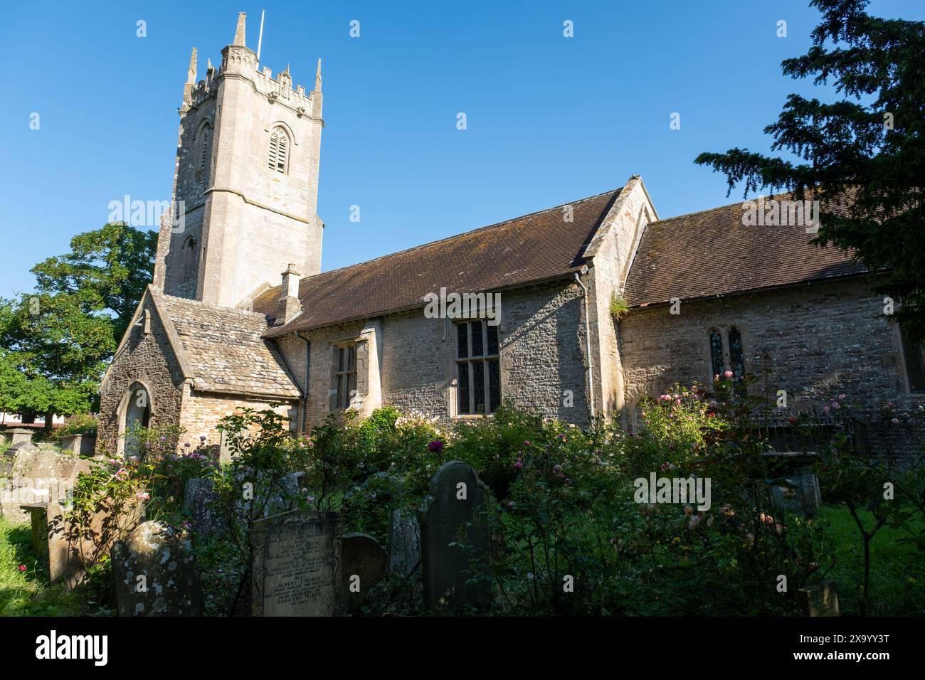 Parish church of st james the great hi-res stock photography and images ...