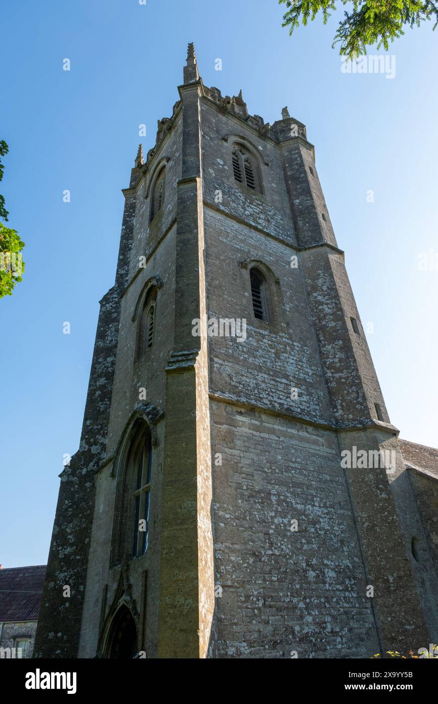 Great steeple building hi-res stock photography and images - Alamy