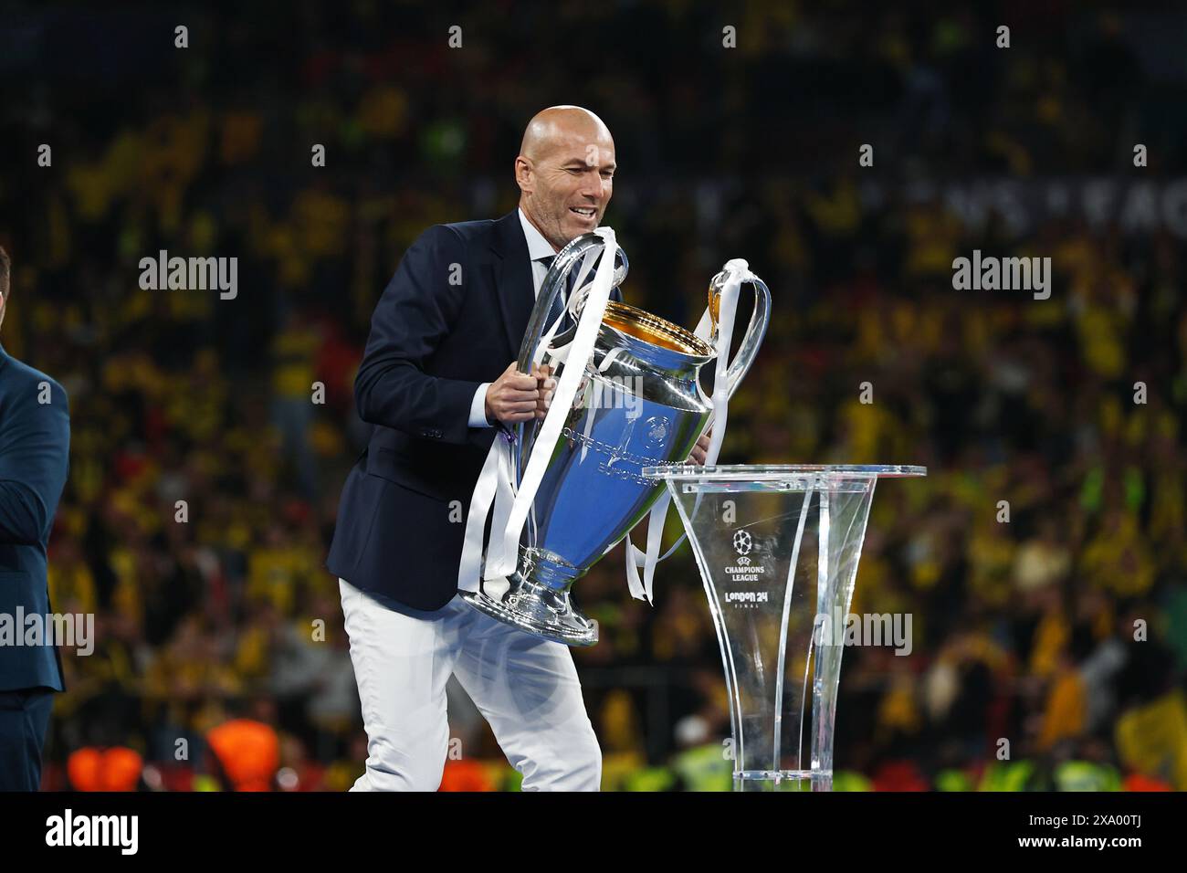 London, UK. 1st June, 2024. Zinedine Zidane Football/Soccer : Zidane ...
