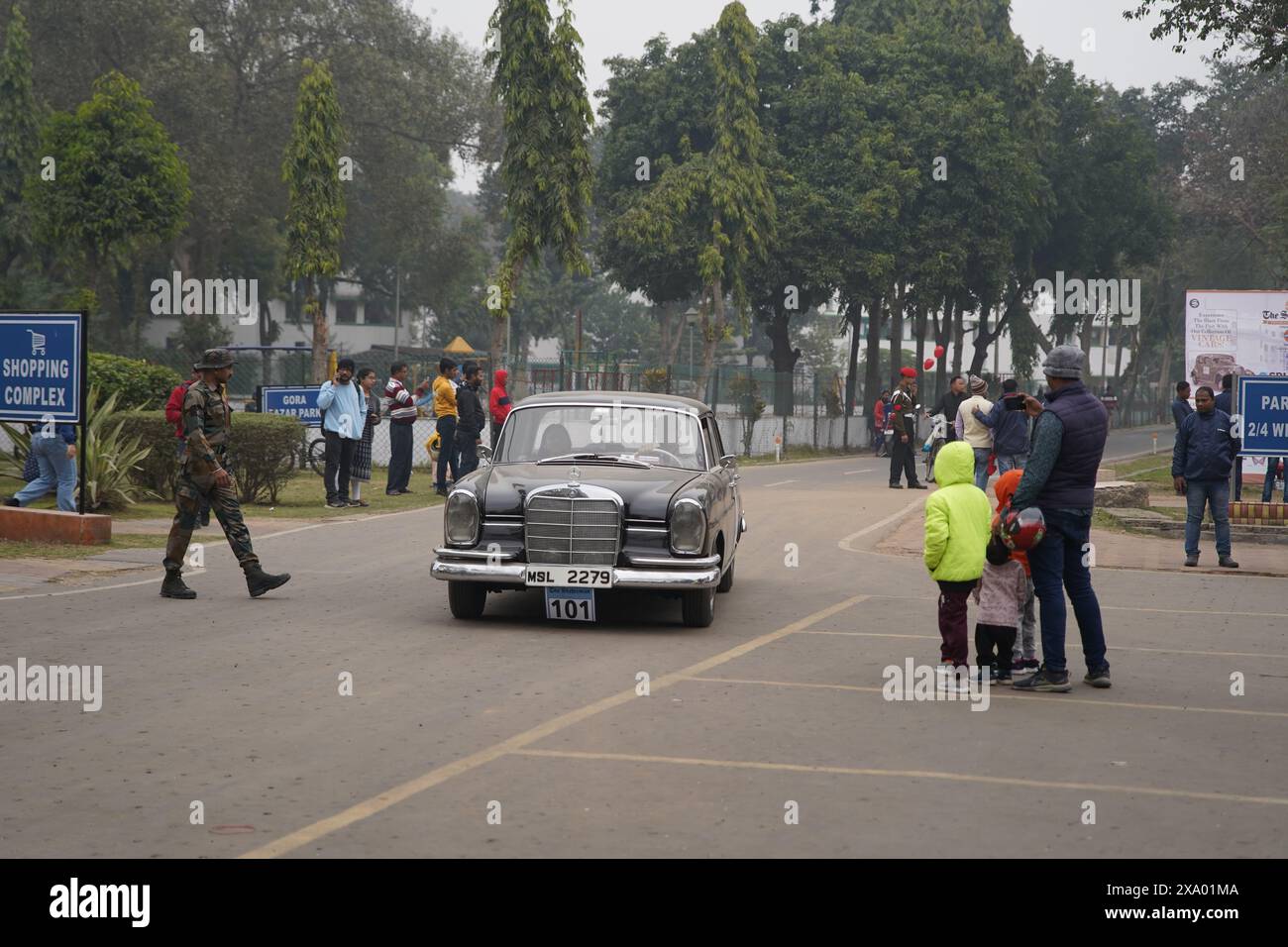 1967 Mercedes-Benz 230 S car with 2306 cc and 6 cylinder engine. India ...