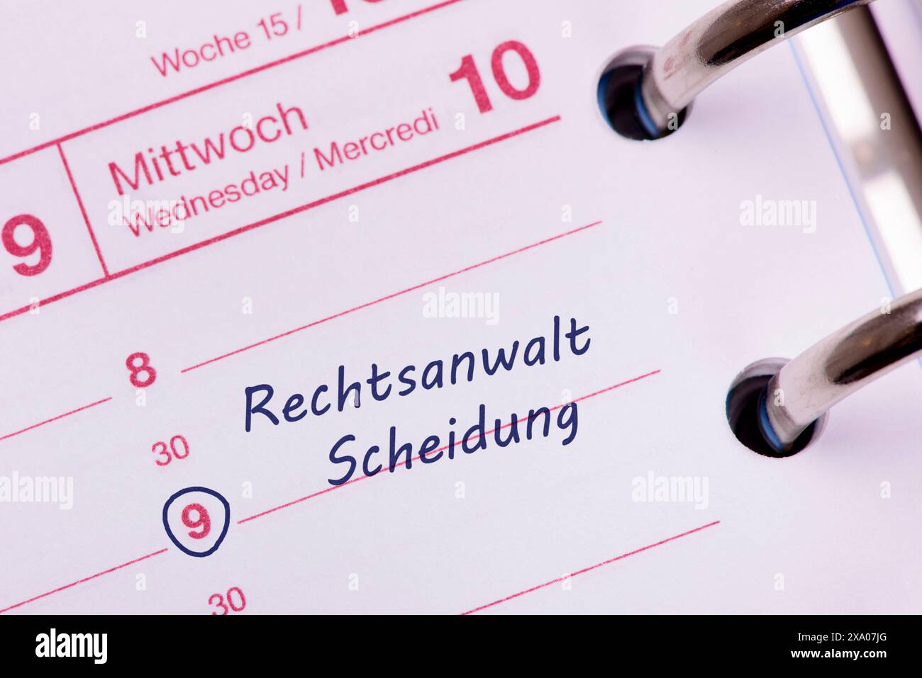 Terminkalender mit Eintrag für Rechtsanwalt und Scheidung In einem ...