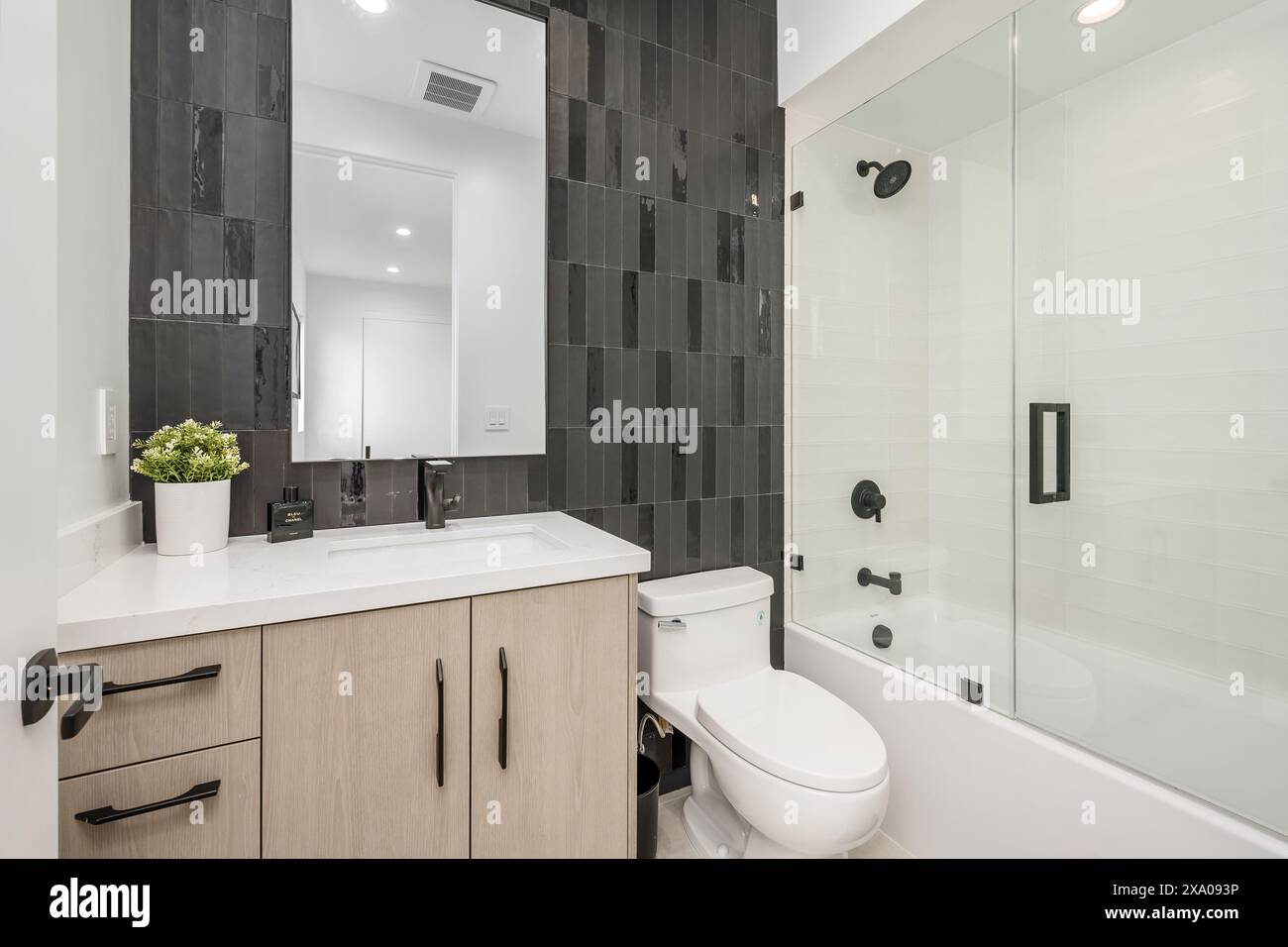 Tidy aesthetic hi-res stock photography and images - Alamy