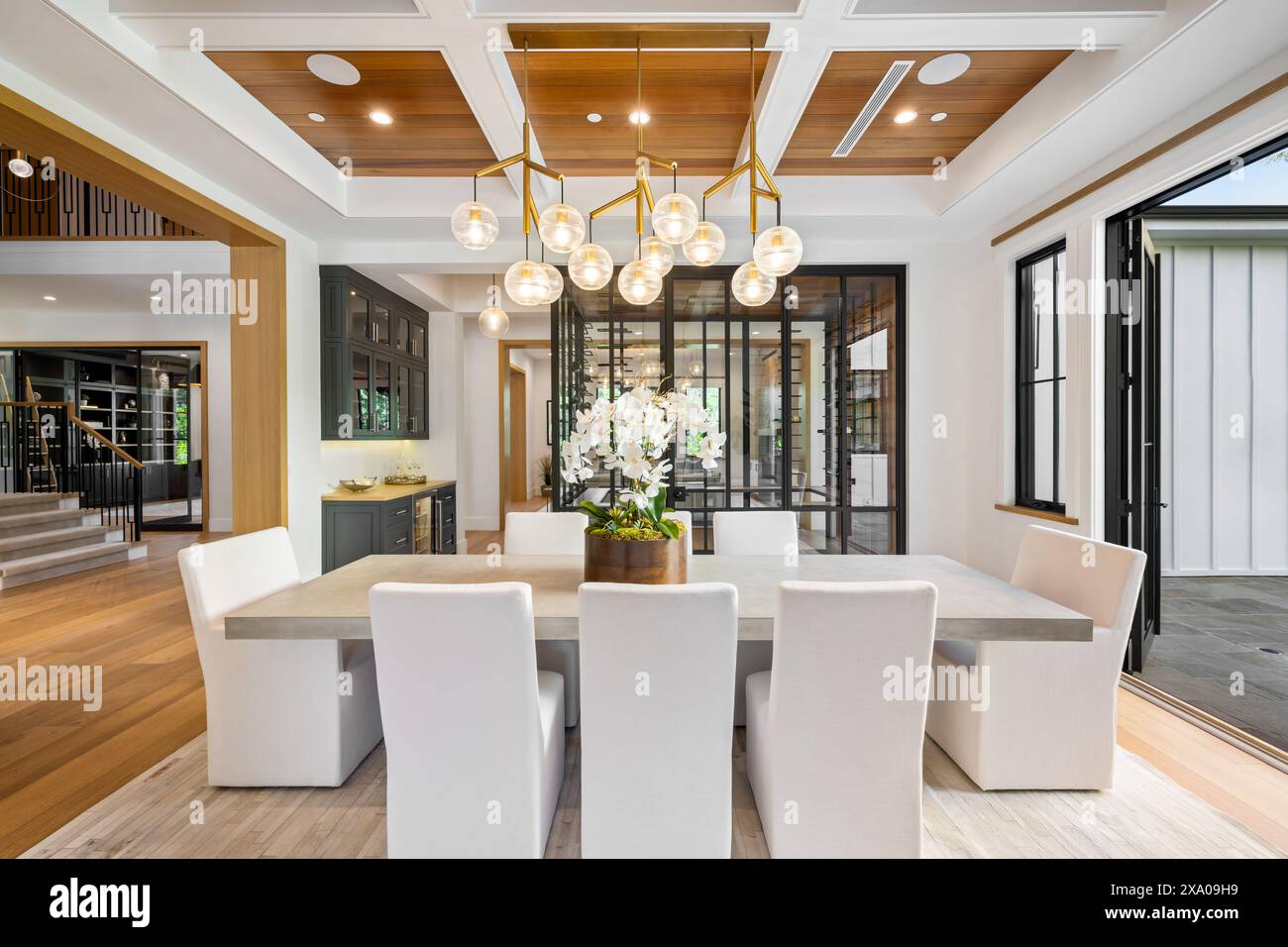 Stylish dining room showcasing hi-res stock photography and images - Alamy