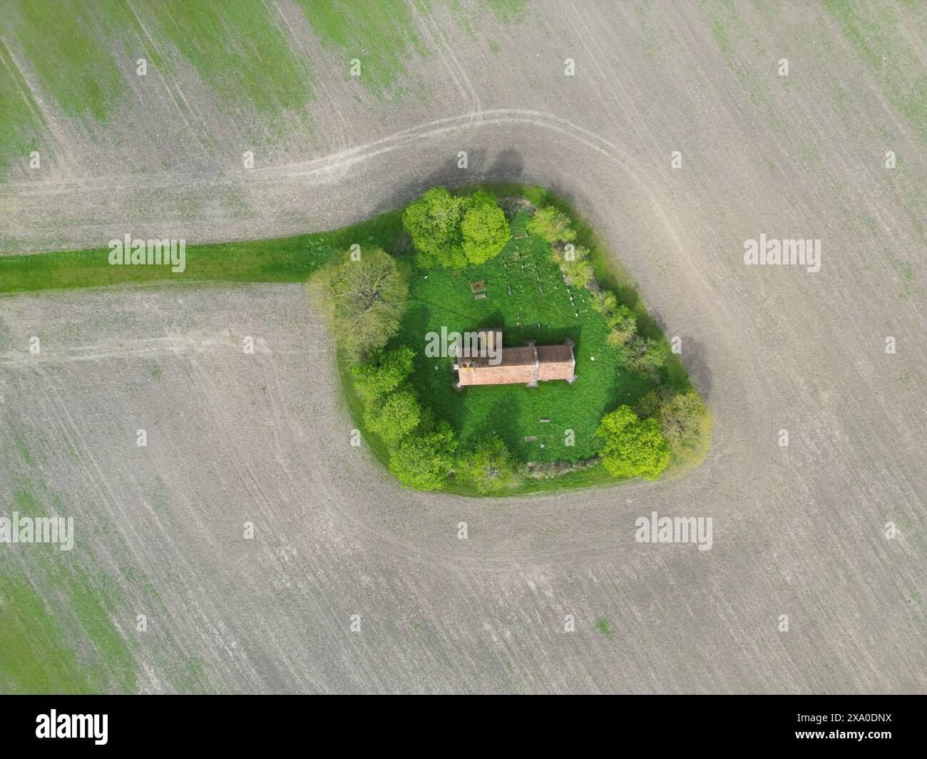 Aerial view of St Mary's church in Fleet Marston, Aylesbury Stock Photo ...