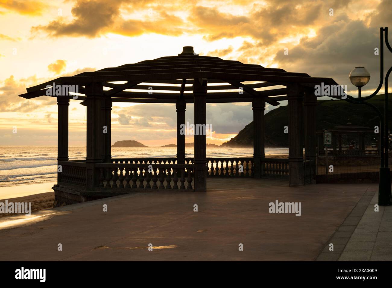 Zarautz, spain hi-res stock photography and images - Alamy