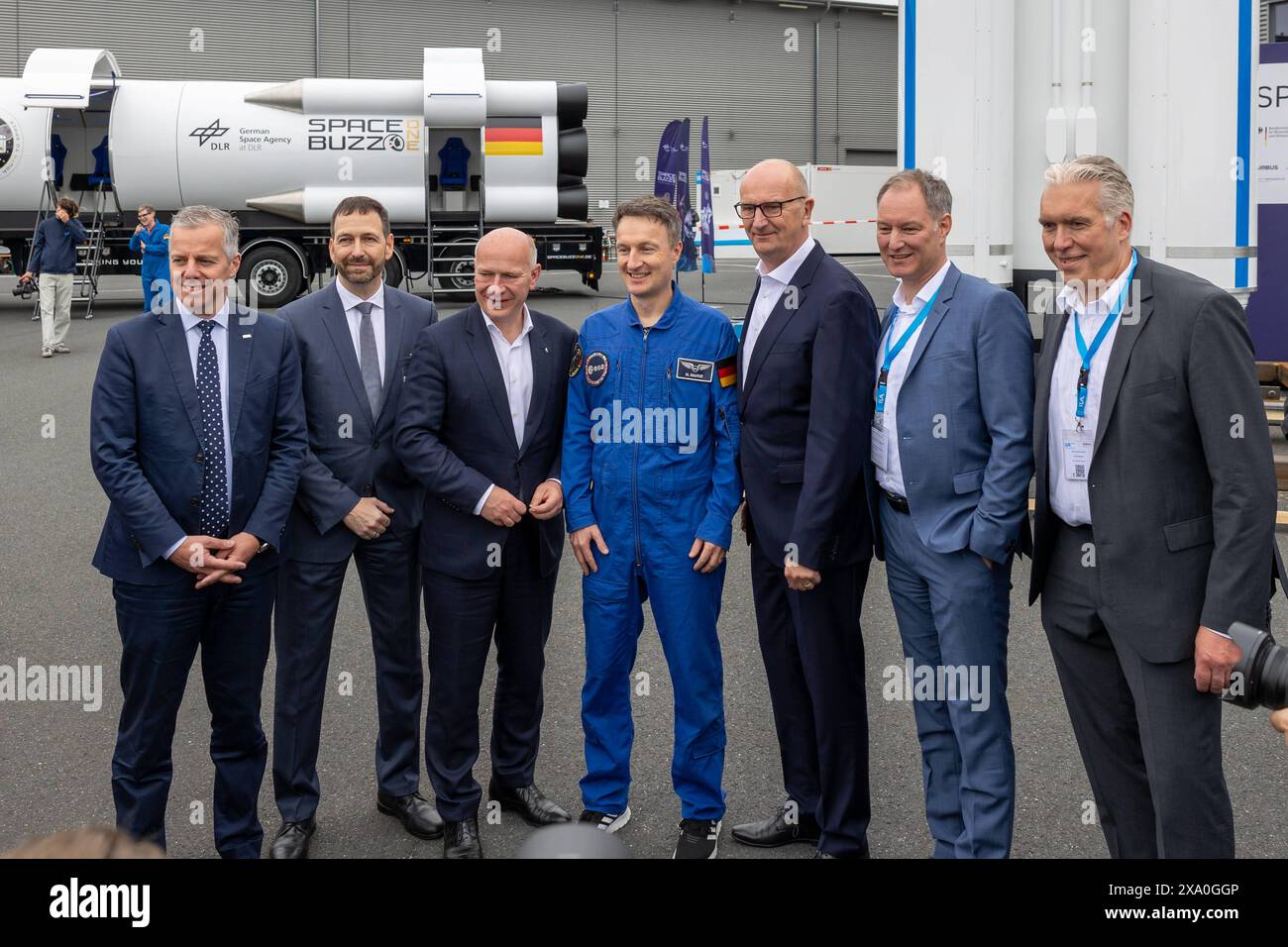 ILA Berlin 2024 - Presserundgang Presserundgang bei den Exponanten des DLR mit dem ESA ...