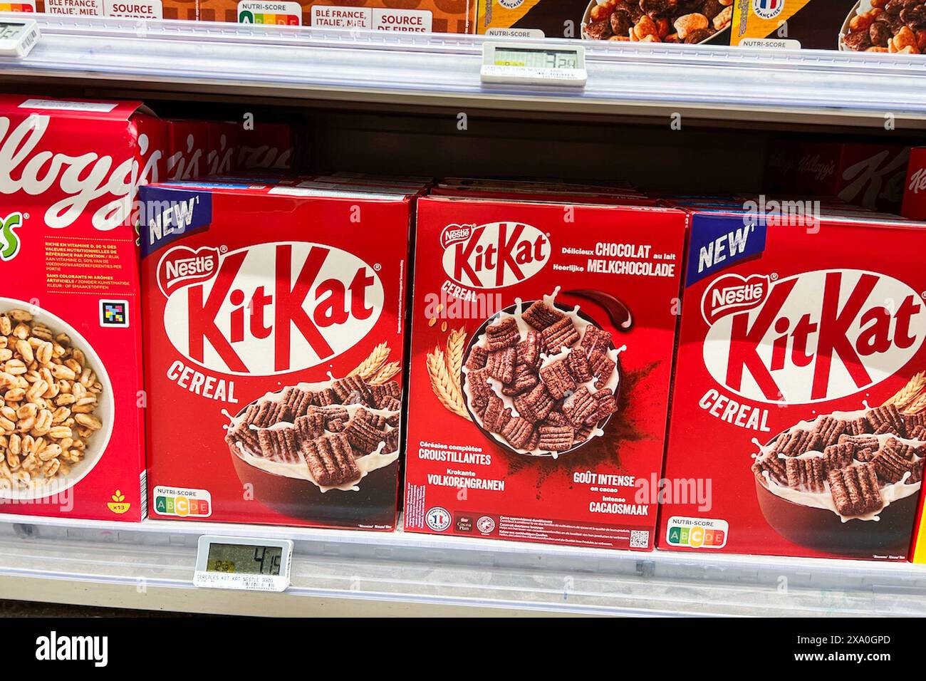 Nestle cereal boxes hi-res stock photography and images - Alamy