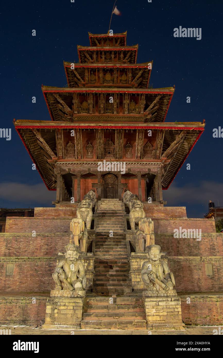 A night view of Nyatapola Temple, Bhaktapur, Nepal Stock Photo - Alamy