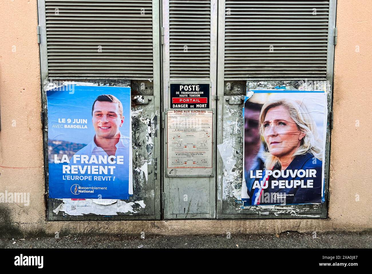 Campaign poster marine le pen hi-res stock photography and images - Alamy