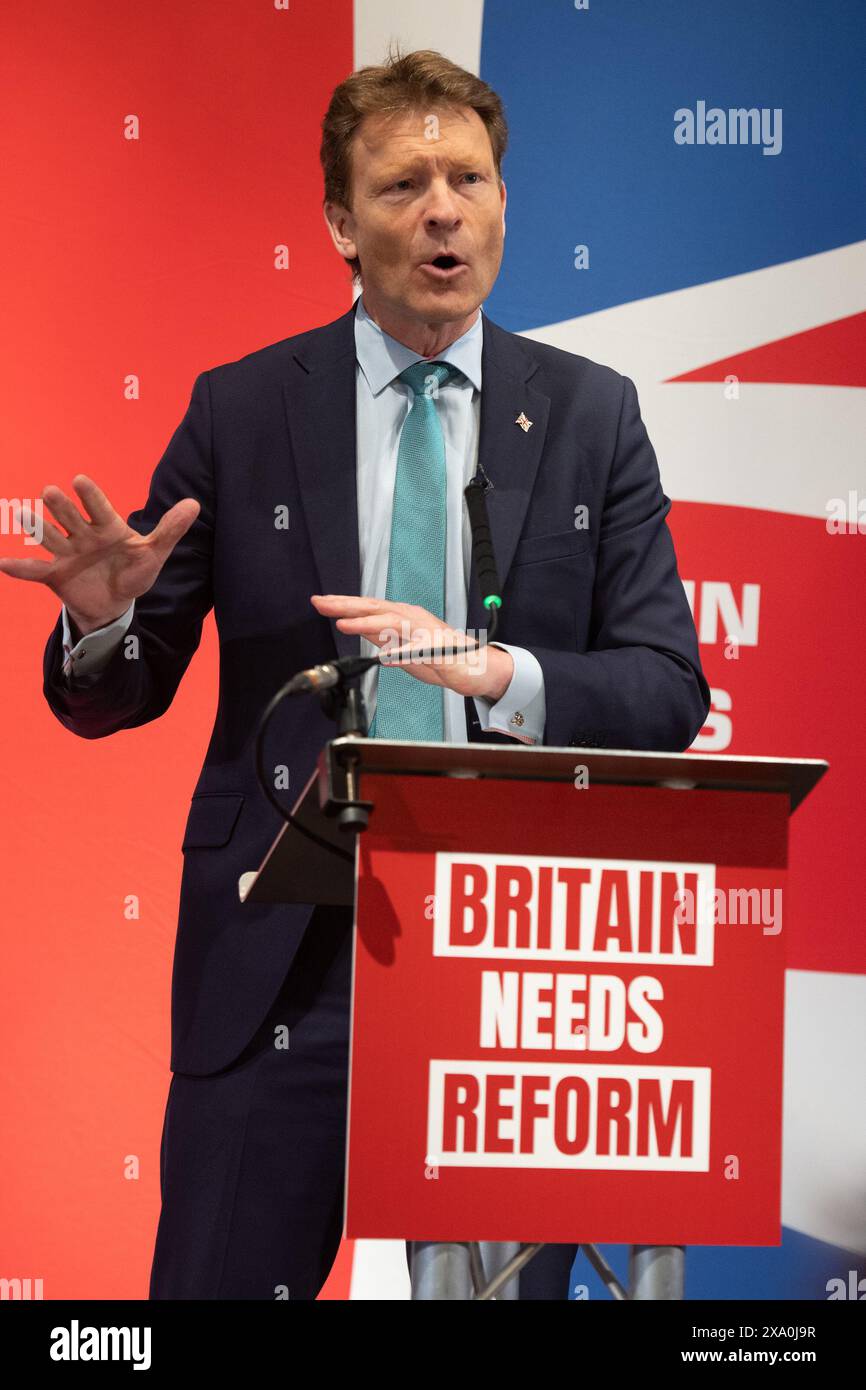 London, UK. 03 Jun 2024. Richard Tice introduces Nigel Farage who ...
