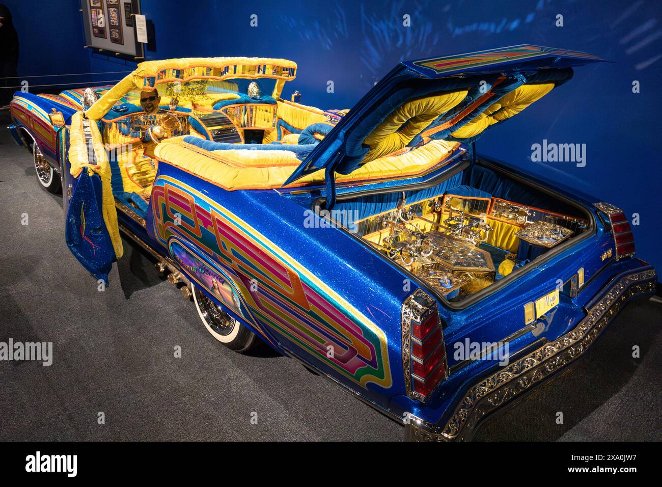 1975 chevy monte carlo hi-res stock photography and images - Alamy