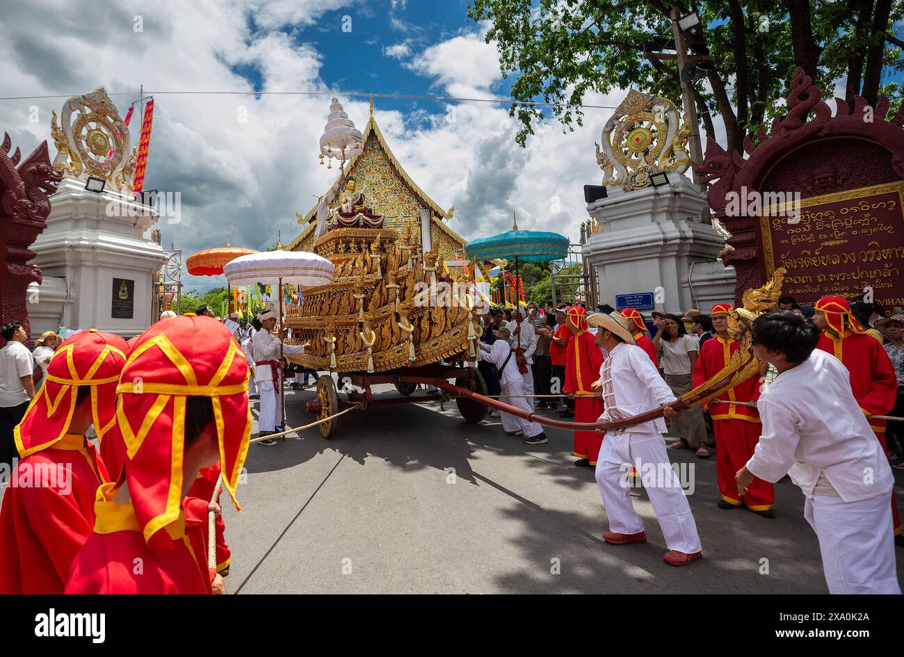 Thai people wearing traditional costumes seen during The Phra Buddha ...