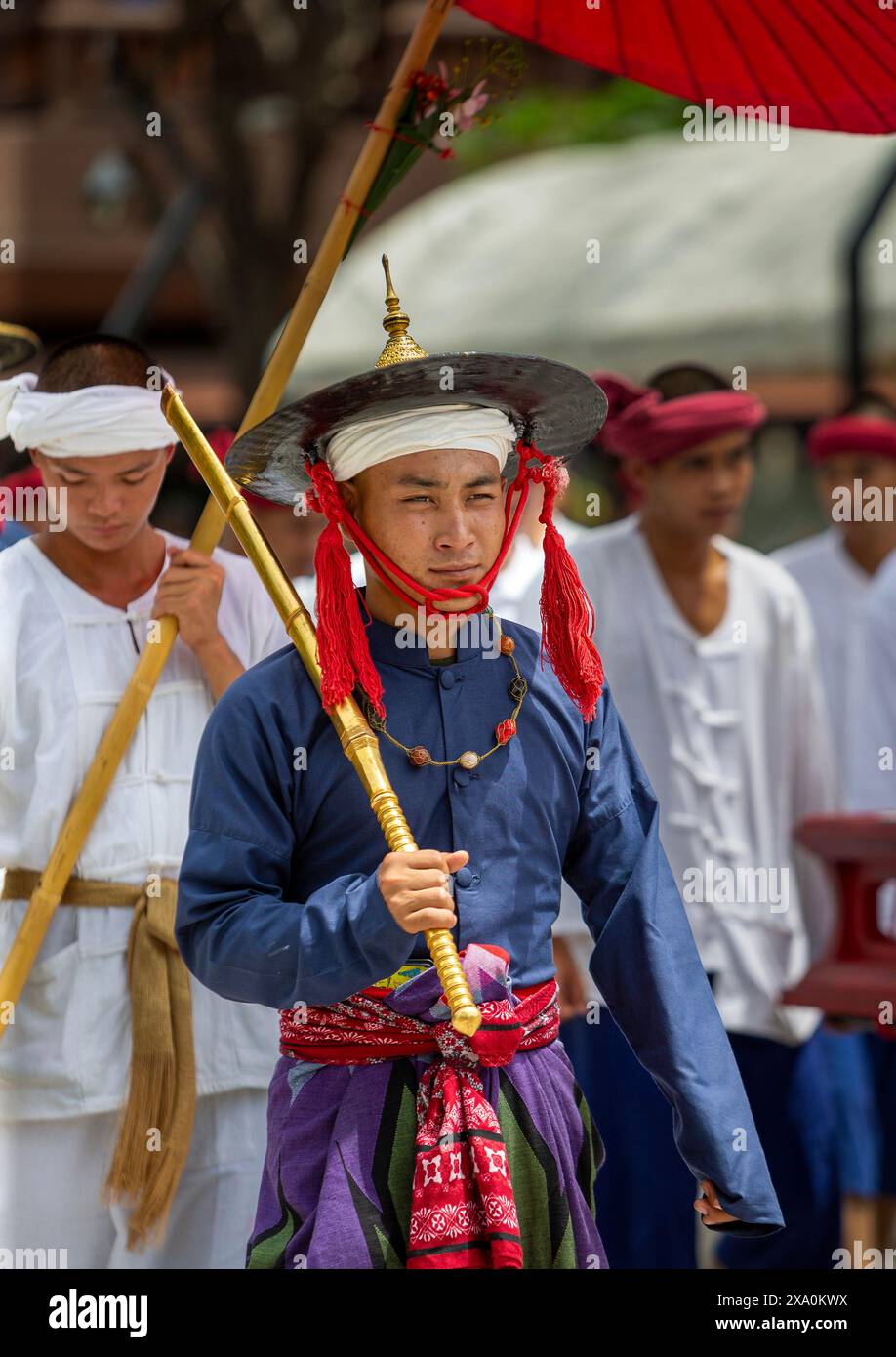 A Thai people wearing traditional costumes seen during The Phra Buddha ...