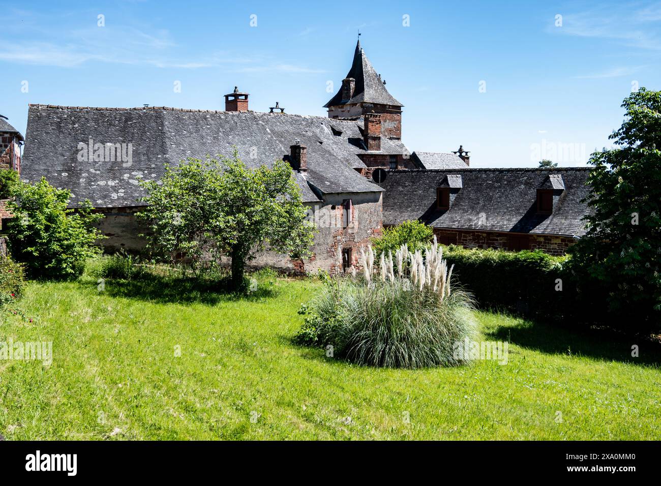 Collonges-la-Rouge village one of the most beautiful villages in France ...