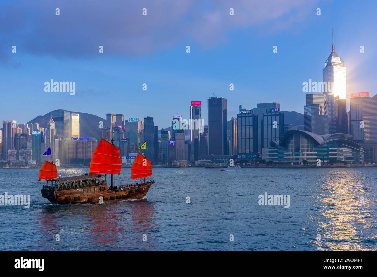 A Red Sail Junk in Hong Kong Harbour, Hong Kong, Hong Kong Special ...