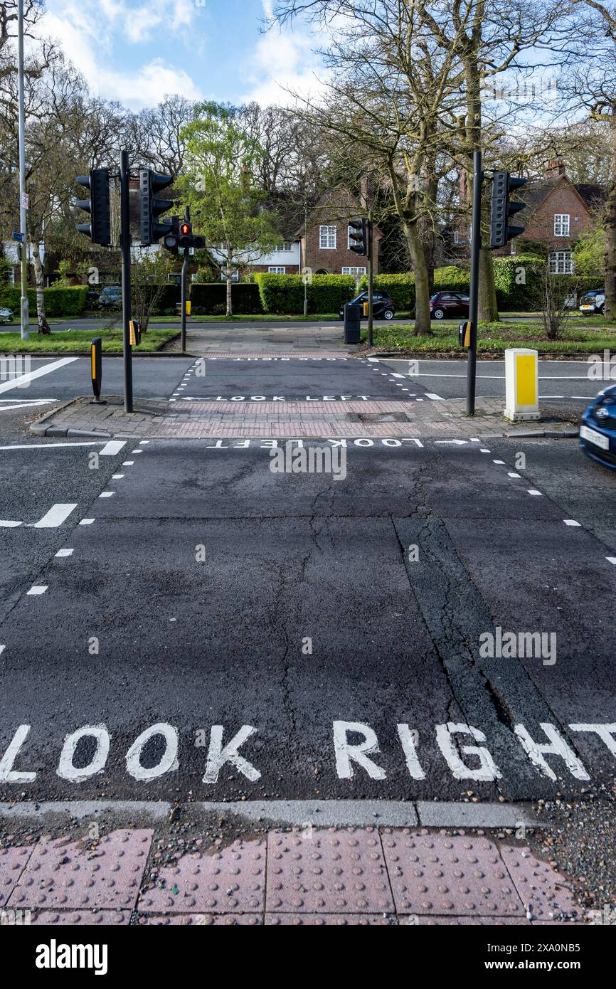 Transportation in London city, roads, road signes, street signes ...