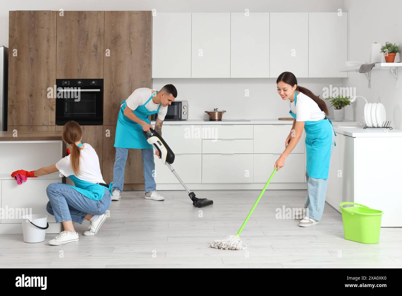 Housekeeping team group young hi-res stock photography and images - Alamy