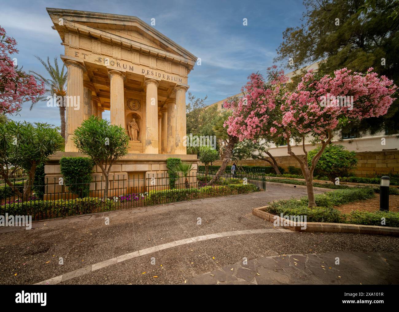 Lower Barrakka public garden and the monument to Alexander Ball in old ...