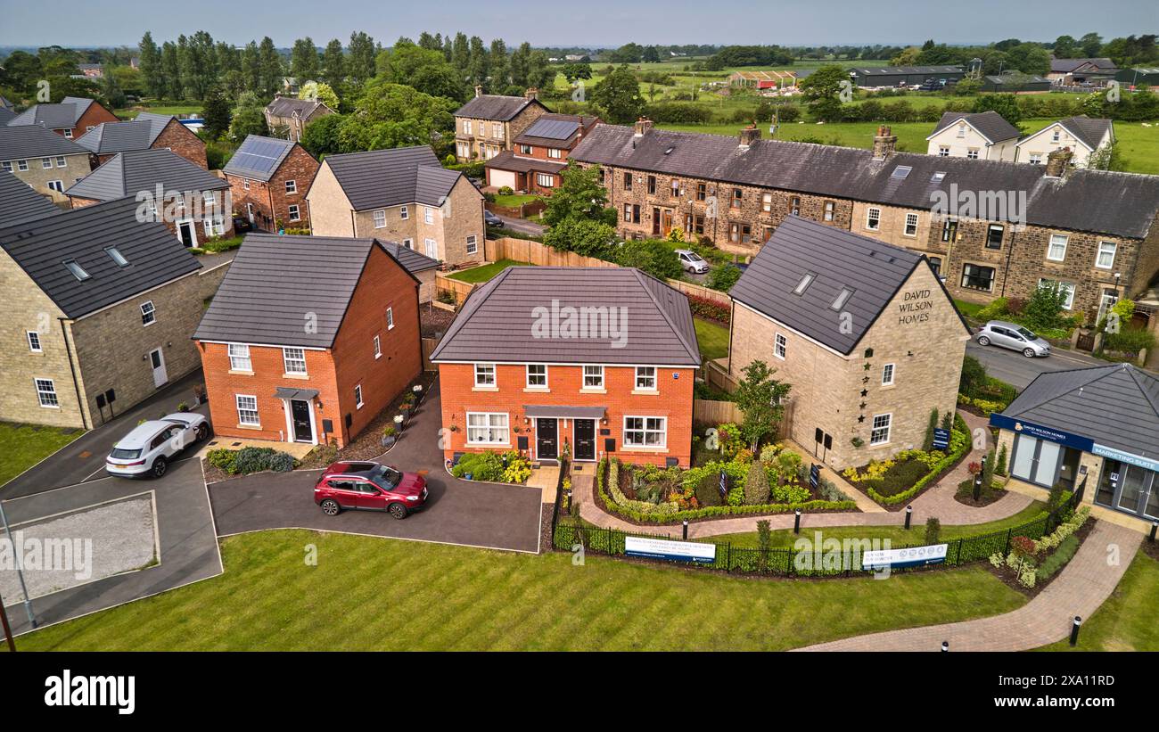 New build housing estate Longridge. Lancashire Stock Photo - Alamy