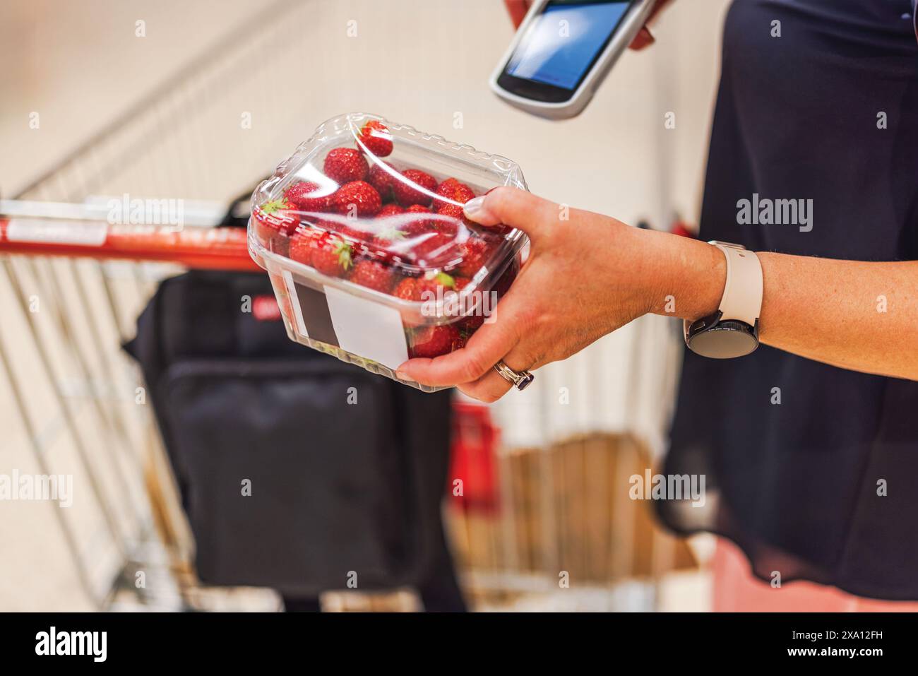Grocery store aisle labels hi-res stock photography and images - Alamy
