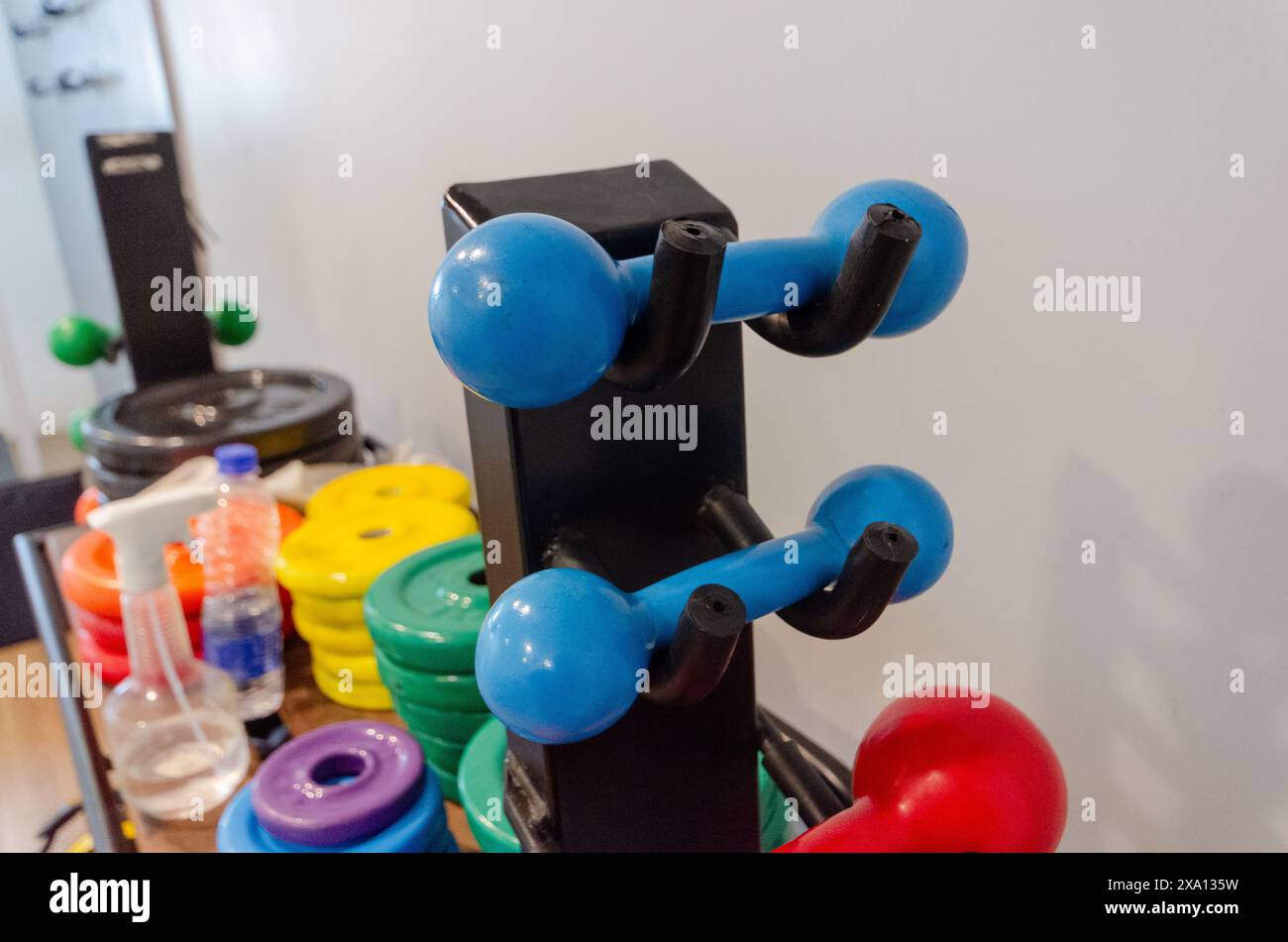 Lifting rack hi-res stock photography and images - Alamy