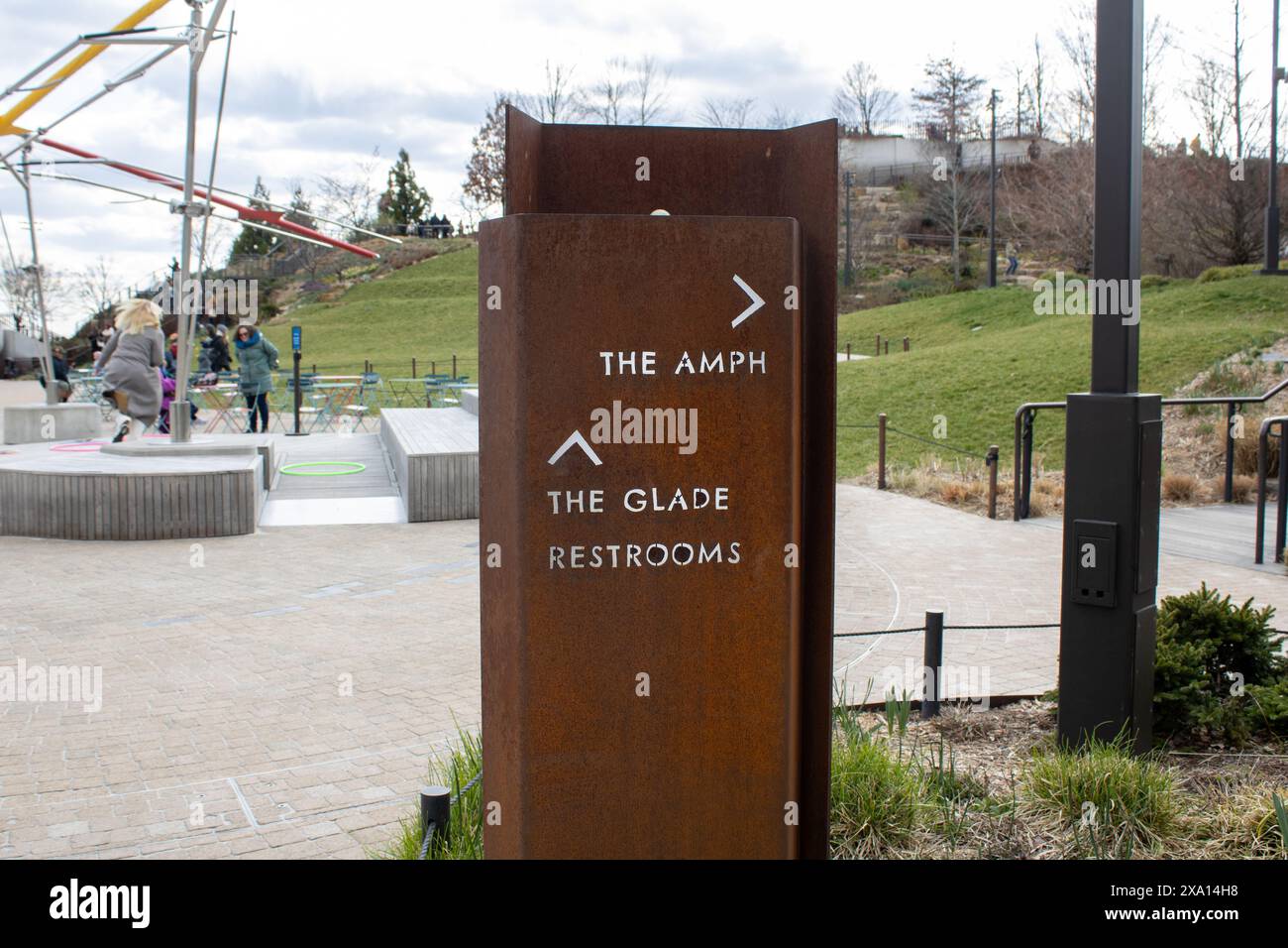 Amusement park sign hi-res stock photography and images - Alamy