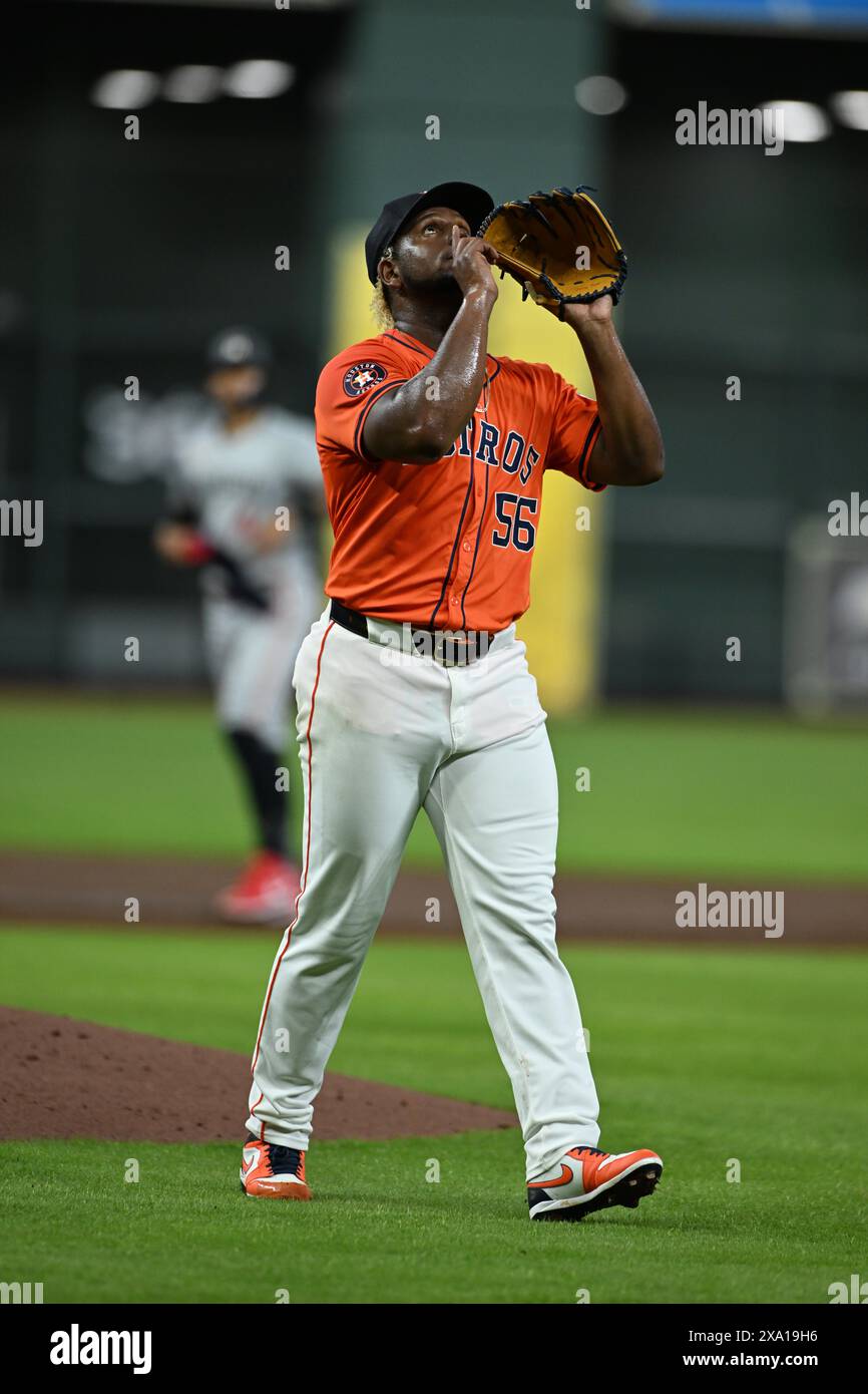 T blanco hi-res stock photography and images - Alamy