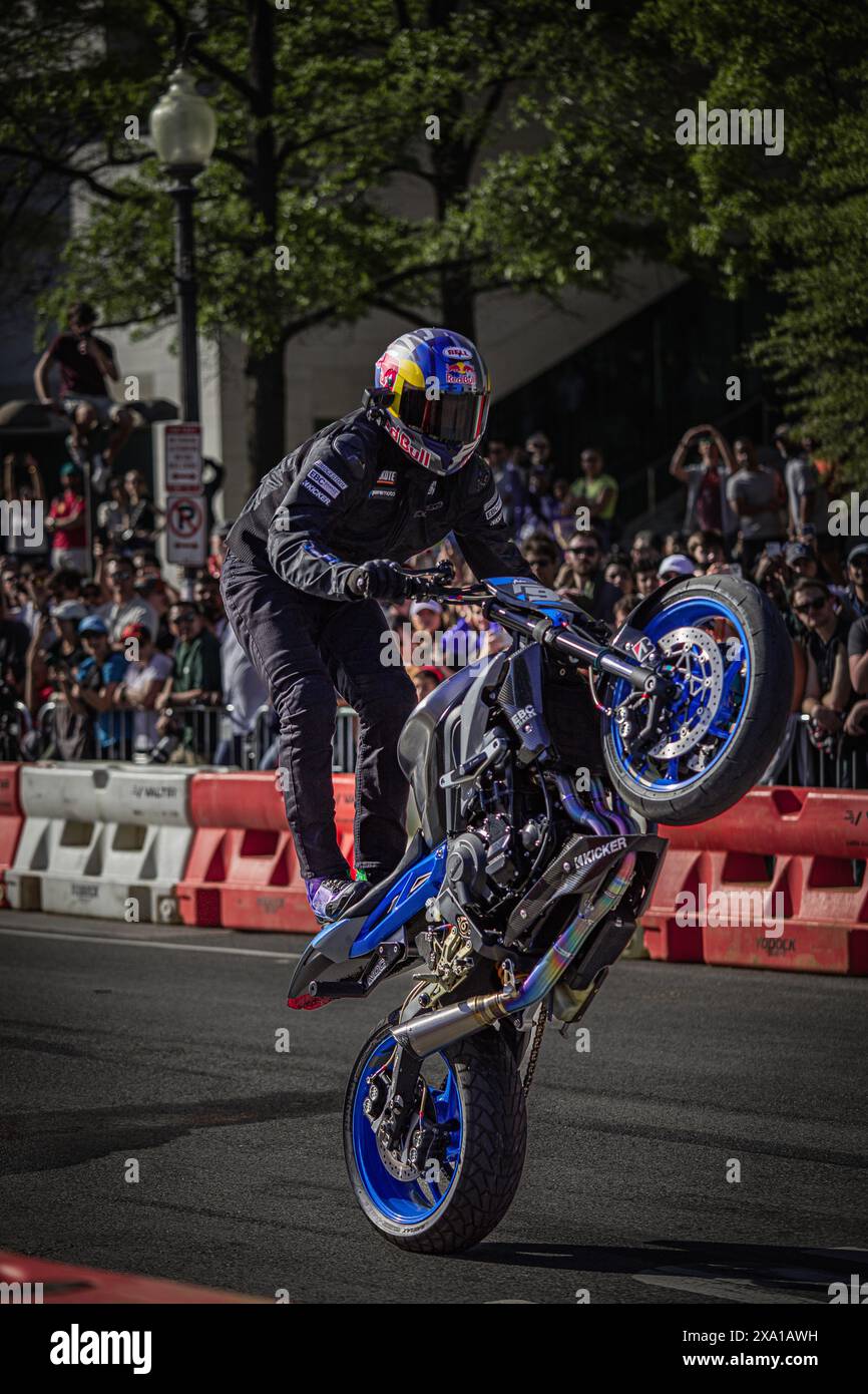 Crowd of motorcycle hi-res stock photography and images - Alamy