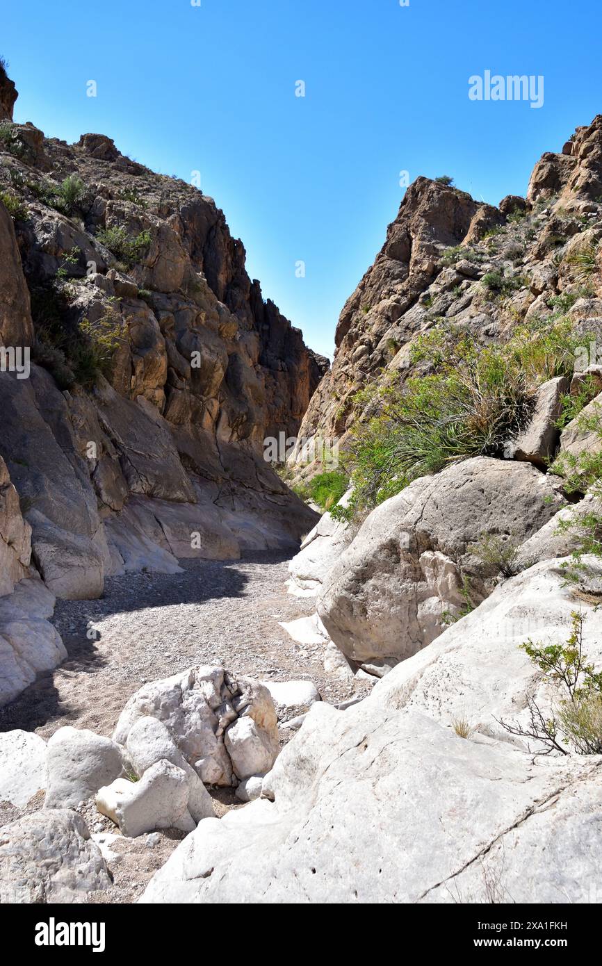 Big gorge hi-res stock photography and images - Alamy