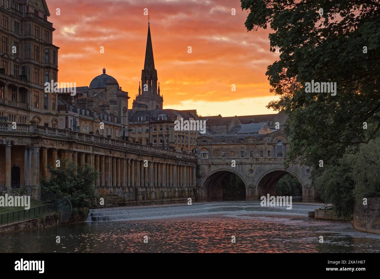 Beauty parade magazine hi-res stock photography and images - Alamy
