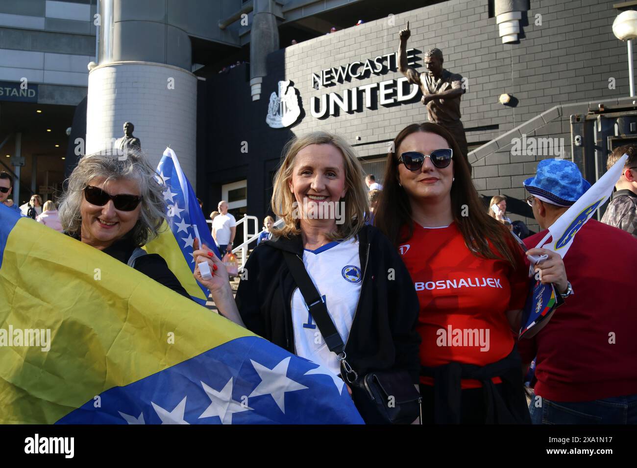 England Football Fans, England face Bosnia and Herzegovina at St James ...