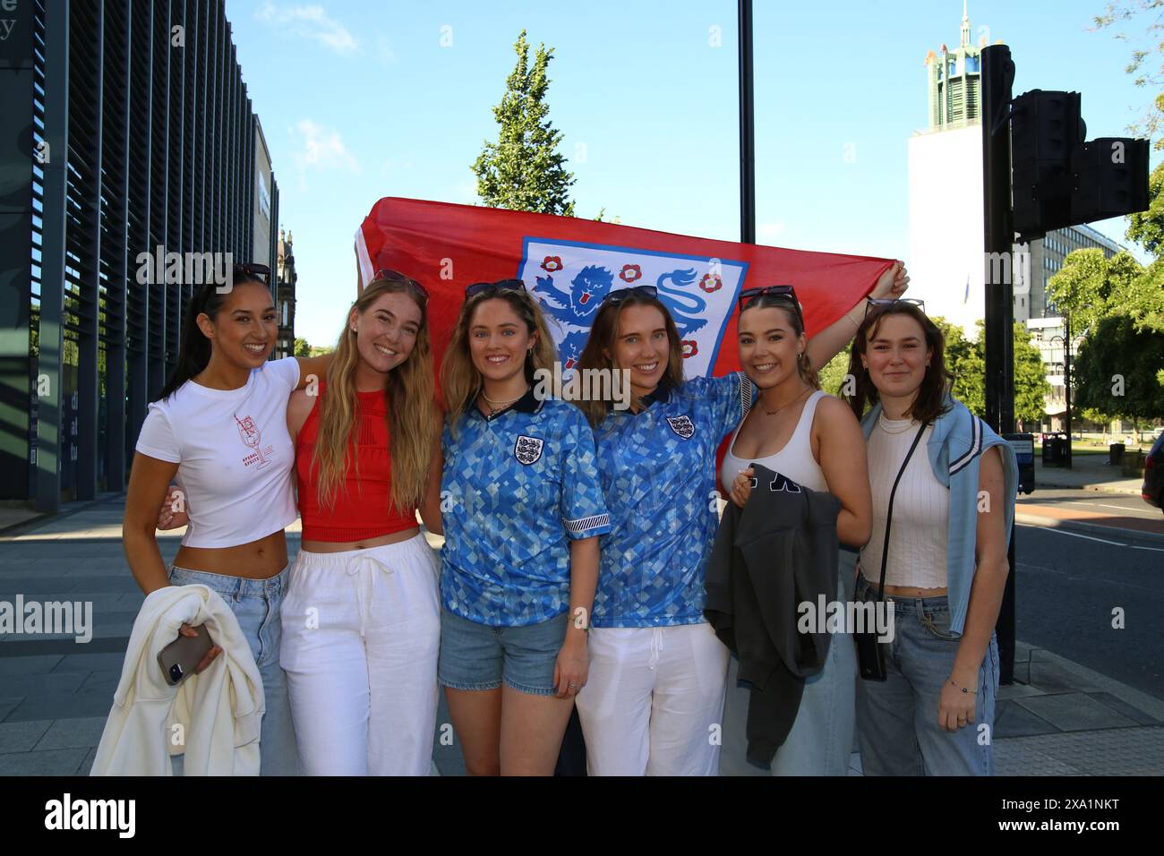 England Football Fans, England face Bosnia and Herzegovina at St James ...