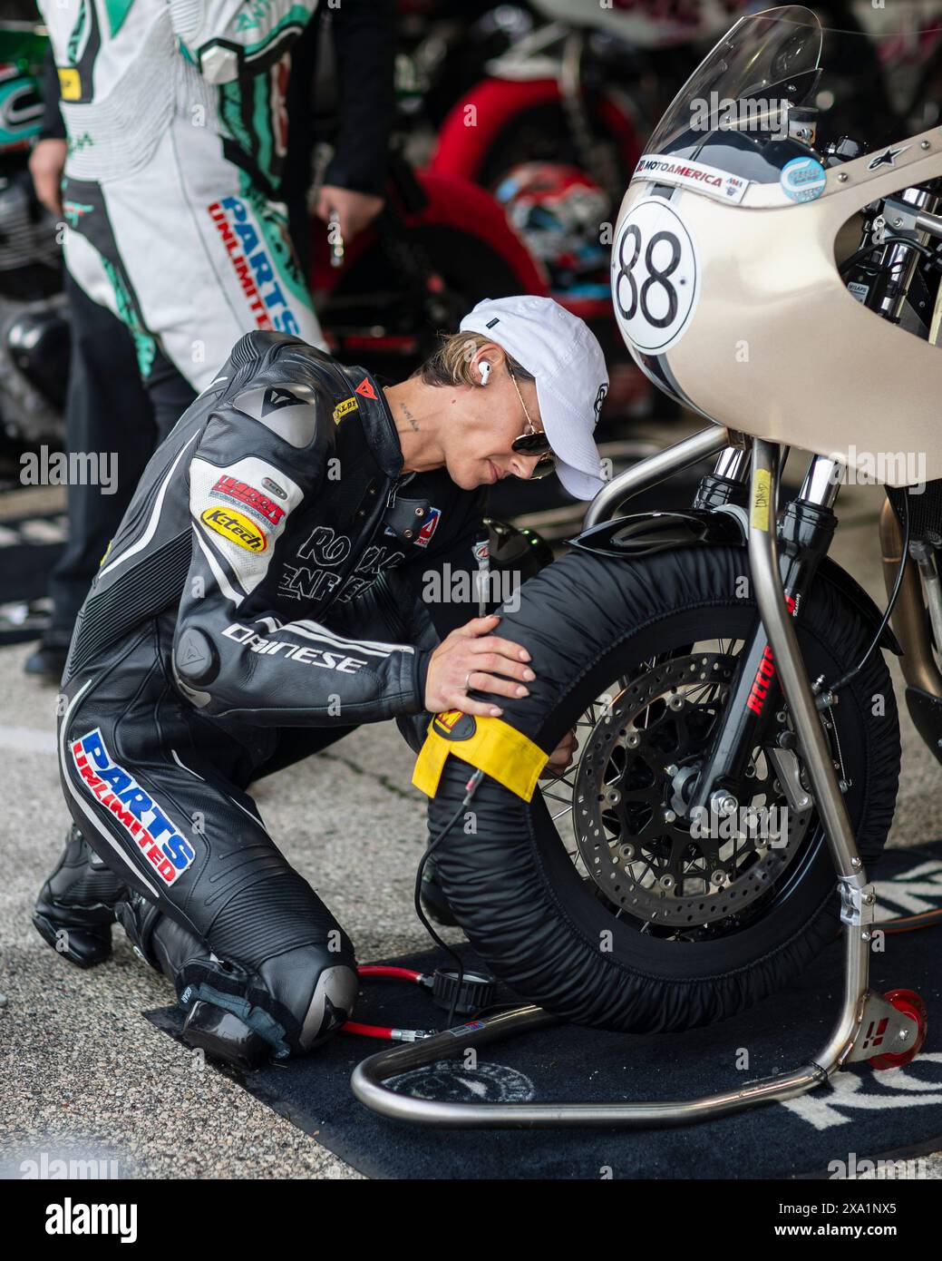 Motorcycle race works hi-res stock photography and images - Alamy