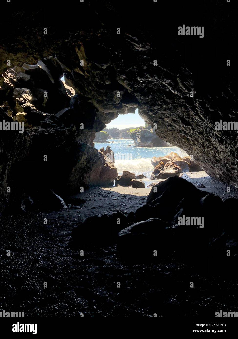 Cave opening view hi-res stock photography and images - Alamy