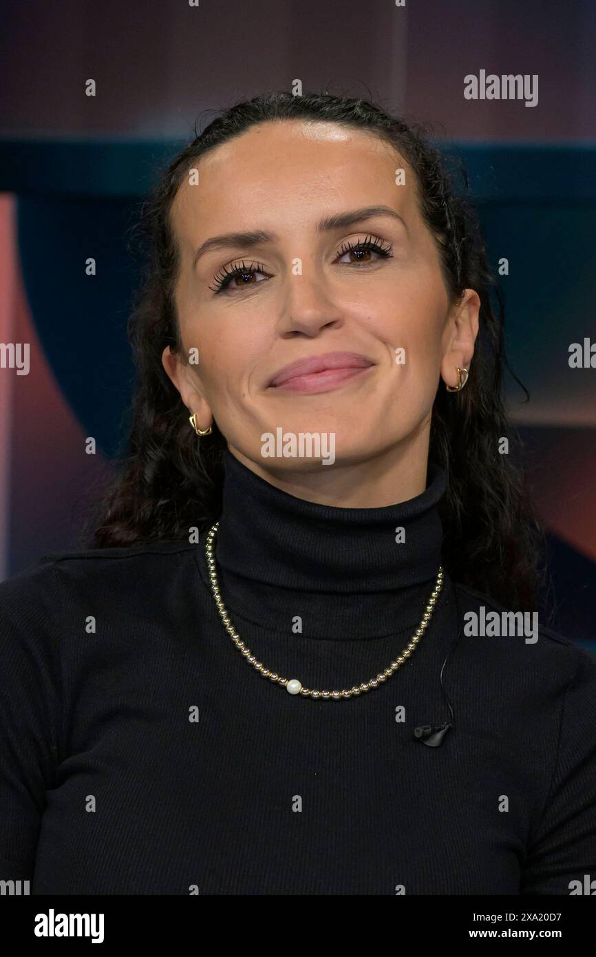 Fatmire Alushi - Welt- und Europameisterin, hart aber fair Polittalk ...